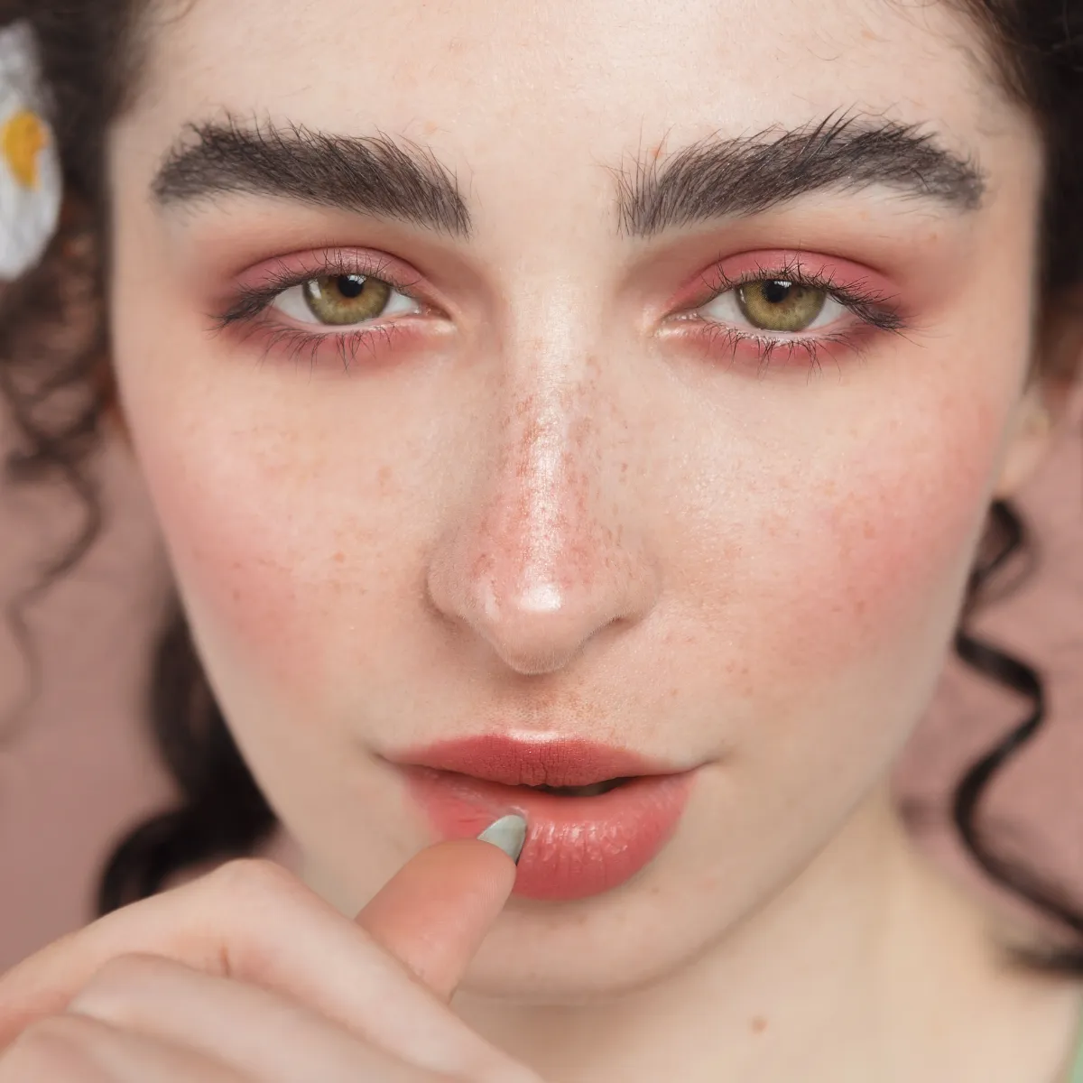 Encounter Pale Yellow Colored Contact Lenses | Half-year Disposable ...